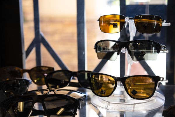 HEALTHY EYES OPTOMETRY - Updated November 2025 - 76 Photos & 83 Reviews ...