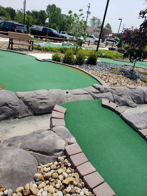 FORE CORNERS MINI GOLF - Updated July 2025 - 12980 W Sprague Rd, Parma ...