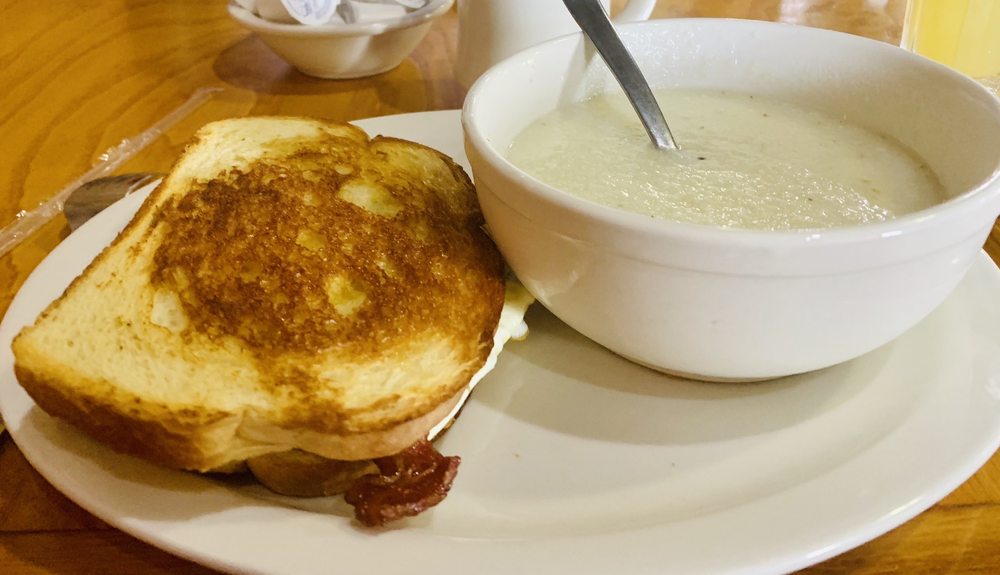 LUBBOCK’S BREAKFAST HOUSE AND GRILL - Updated August 2024 - 28 Photos ...