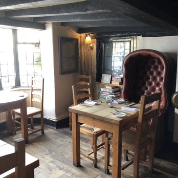 THE THREE CUPS INN - Updated October 2025 - 13 Photos - Stockbridge ...
