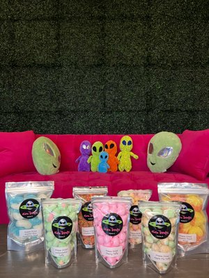 ALIEN TREATS - Updated April 2025 - 91 Photos & 26 Reviews - 101 S Eola ...