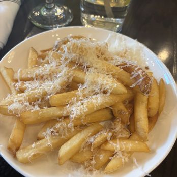 BAR VETTI - Updated May 2024 - 668 Photos & 305 Reviews - 727 E Market ...