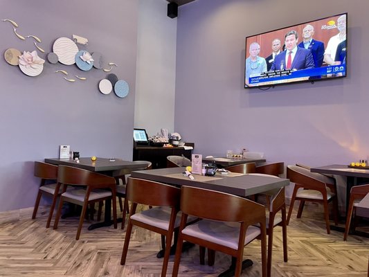 SKYFIN ASIAN BISTRO - Updated July 2025 - 258 Photos & 140 Reviews ...