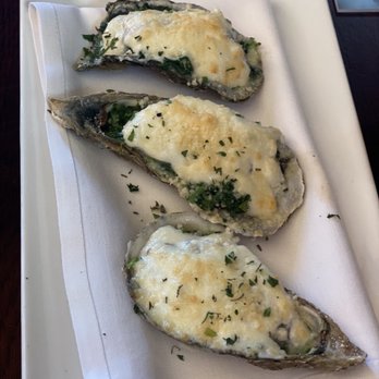 THE SILVER PIG BAR & OYSTER ROOM - 137 Photos & 108 Reviews - 102 S ...