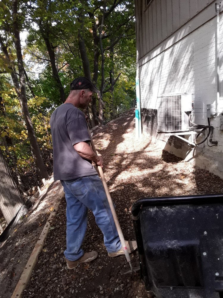 HANDYMAN HOWIE - Updated December 2025 - 40 Photos - Warren, Ohio ...