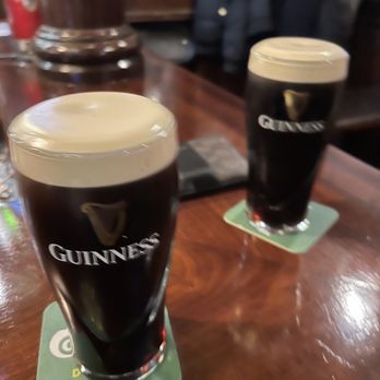 TRINITY COLLEGE PUB - Updated April 2025 - 145 Photos & 41 Reviews ...