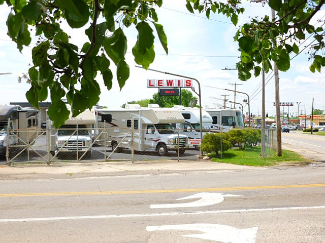 LEWIS AUTO & RV SALES - Updated October 2025 - 4640 Linden Ave, Dayton ...