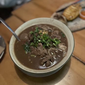 KIN LEN THAI NIGHT BITES - 2170 Photos & 681 Reviews - 3517 Fremont Ave ...