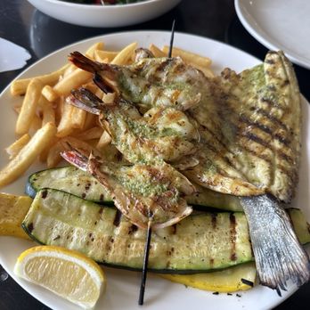 BLUESALT FISH GRILL - Updated April 2025 - 2137 Photos & 2047 Reviews ...