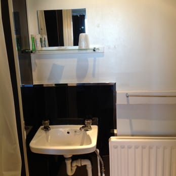 THE CLIFFEMOUNT HOTEL - Updated April 2024 - 13 Photos - Runswick Bay ...