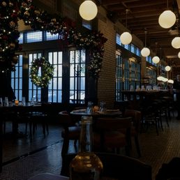 GIN GIN’S - Updated June 2025 - 385 Photos & 139 Reviews - Summer Ave NW, Grand Rapids, Michigan ...