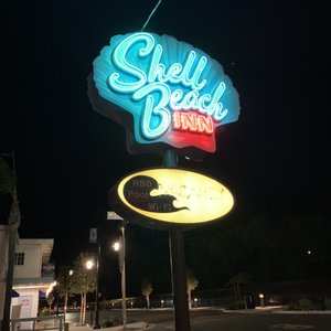 SHELL BEACH INN - 157 Photos & 135 Reviews - 653 Shell Beach Rd, Pismo ...