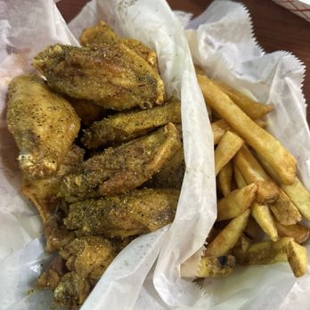 THE ORIGINAL J.R. CRICKETS IN MIDTOWN ATLANTA - Updated October 2025 ...