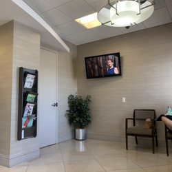 DIAGNOSTIC CENTERS OF AMERICA - 39 Photos & 102 Reviews - 8142 Glades ...