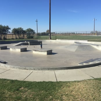 LOS BANOS SKATEPARK - Updated December 2025 - 10 Photos - 829 Colorado ...