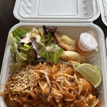 SAY YUM THAI STREET FOOD - Updated October 2025 - 382 Photos & 249 ...