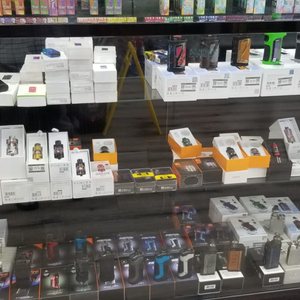 MILAN TOBACCONISTS - Updated February 2025 - 17 Reviews - 309 S ...