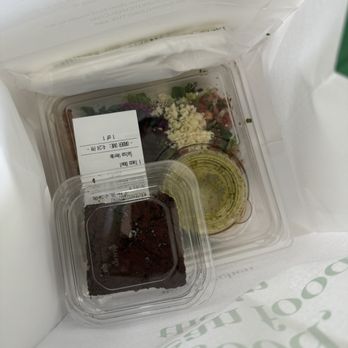 GOOP KITCHEN - ECHO PARK EATS - Updated October 2025 - 50 Photos & 21 ...