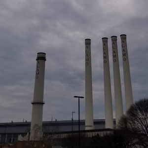 ALAMO QUARRY MARKET - 107 Photos & 76 Reviews - 255 E Basse Rd, San ...