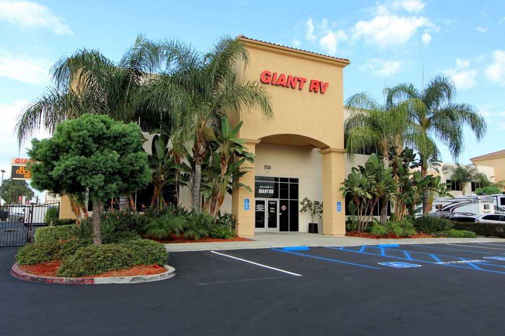 GIANT RV - MONTCLAIR - 92 Photos & 391 Reviews - RV Dealers - 9150 ...