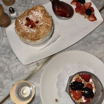 TOULOUSE CAFÉ AND BAR - Updated January 2025 - 990 Photos & 854 Reviews ...