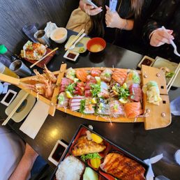 SUSHI HOUSE - Updated October 2025 - 4527 Photos & 4067 Reviews - 2375 ...