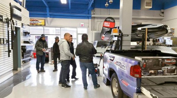 HITCH CITY - Updated January 2026 - 45 Photos - 5170 Dixie Road ...