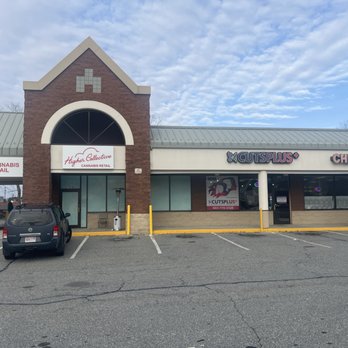 HIGHER COLLECTIVE - Updated December 2025 - 31 Photos - 1078 N Main St ...