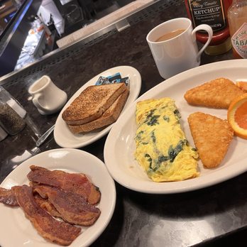 BERK’S BAR - Updated December 2025 - 44 Photos & 11 Reviews - 19 E 52nd ...