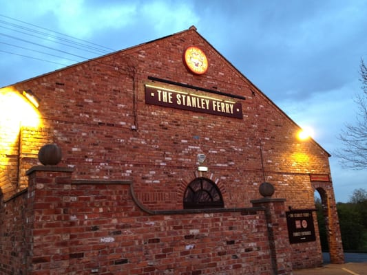 STANLEY FERRY - Updated October 2025 - 13 Photos - Ferry Lane ...