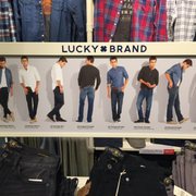 PHOENIX PREMIUM OUTLETS - 201 Photos & 207 Reviews - 4976 Premium ...