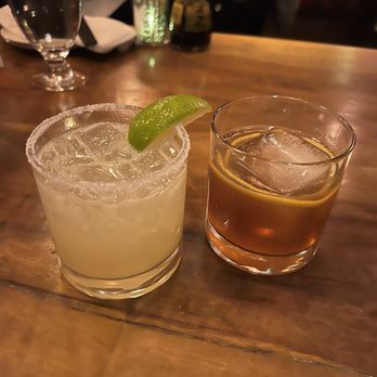 ZENBU LOUNGE - Updated July 2025 - 130 Photos & 122 Reviews - 8609 SE ...