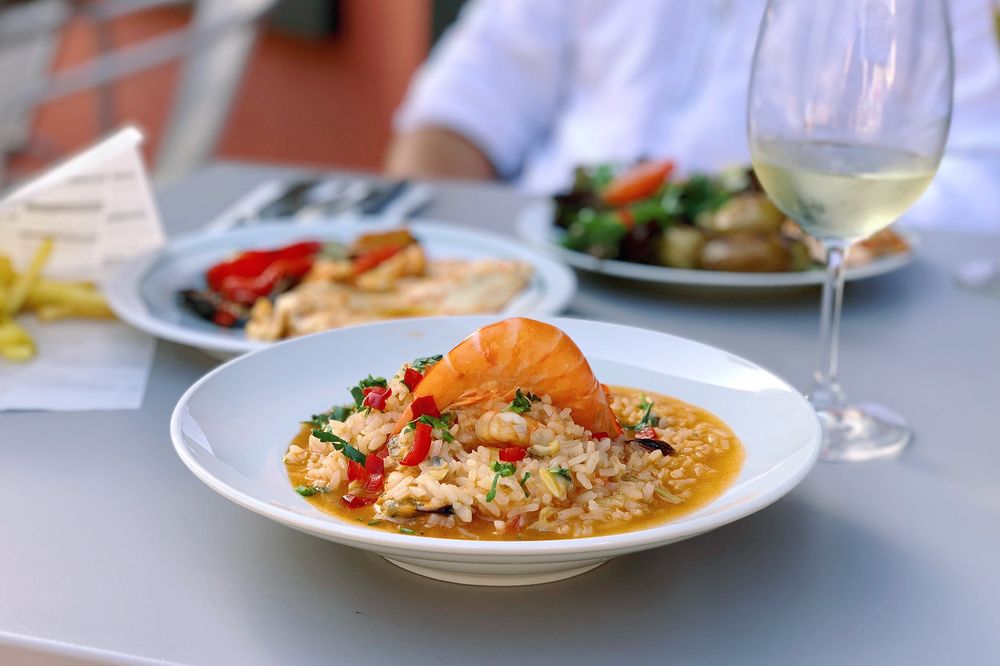 MERCADO BEIRA-RIO - 49 Photos - Av. de Ramos Pinto, 148, Vila Nova de ...