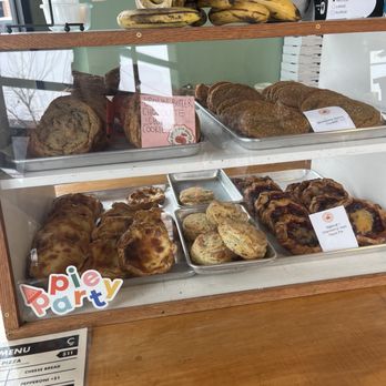 CENTRAL 9TH MARKET - Updated May 2025 - 105 Photos & 67 Reviews - 161 W ...