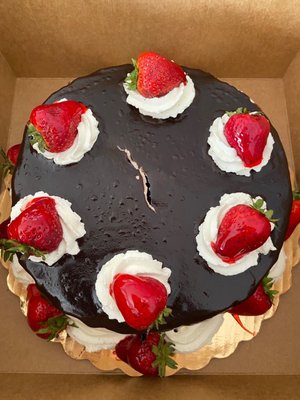 ROYAL PASTRY SHOP - Updated November 2024 - 181 Photos & 95 Reviews ...