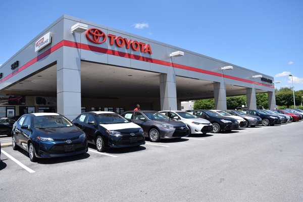DARCARS 355 TOYOTA OF ROCKVILLE - Updated November 2025 - 34 Photos ...