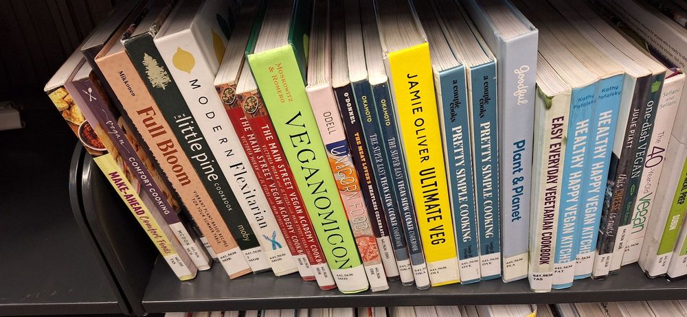 ENCINITAS LIBRARY - Updated November 2025 - 117 Photos & 127 Reviews ...