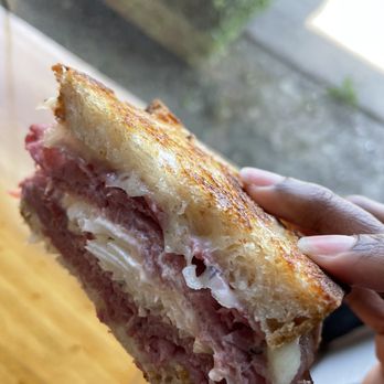 LITO’S KITCHEN - Updated August 2024 - 217 Photos & 151 Reviews - 2714 ...