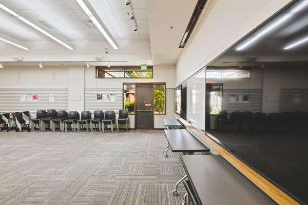 LYNNWOOD LIBRARY - Updated January 2026 - 102 Photos & 37 Reviews ...