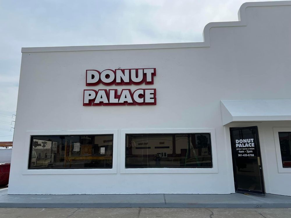 THE DONUT PALACE - Updated November 2025 - 25 Photos & 50 Reviews - 14602 Compass St, Corpus ...