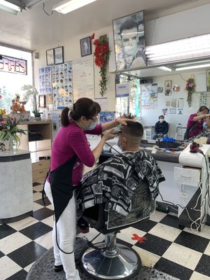 PERFECT CUT - 18 Photos & 32 Reviews - 24471 Mission Blvd, Hayward ...