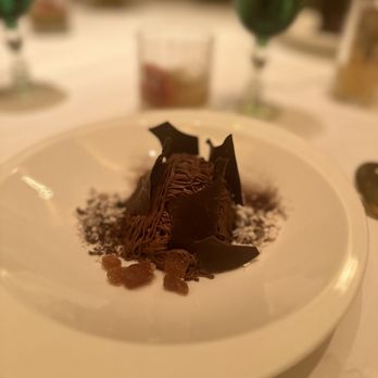 WING LEI - Updated February 2025 - 2197 Photos & 629 Reviews - 3131 Las ...