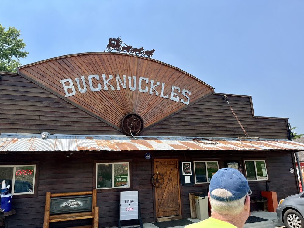BUCKNUCKLES BAR & GRILL - Updated September 2025 - 33 Photos & 28 ...