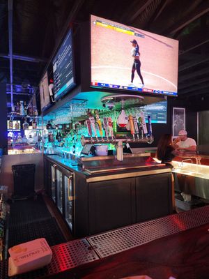RINGSIDE BAR & GRILL SPORTS BAR - Updated January 2026 - 51 Photos & 70 ...