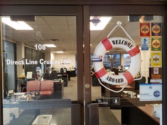 DIRECT LINE CRUISES - Updated January 2026 - 74 Reviews - 330 Motor ...