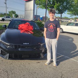 LAWRENCE KIA - Updated January 2026 - 127 Photos & 217 Reviews - 1225 E ...