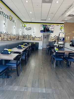 THE GREEN OLIVE DOWNTOWN OXNARD - Updated May 2026 - 60 Photos & 72 ...