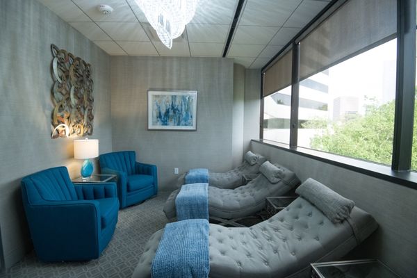 AESTHETIC CENTER FOR PLASTIC SURGERY - Updated July 2025 - 30 Photos ...