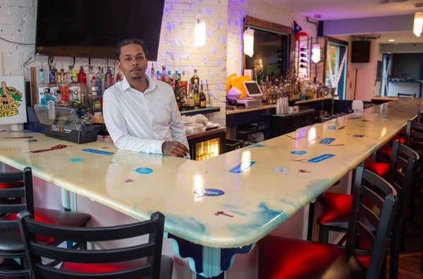 CONVOS BAR & GRILL - Updated October 2025 - 371 Franklin Ave, Hartford ...