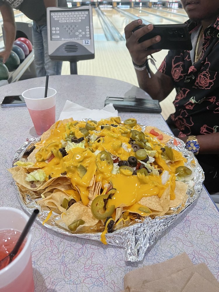 STRIKERZ - Updated January 2025 - 13 Photos & 12 Reviews - 3200 N ...